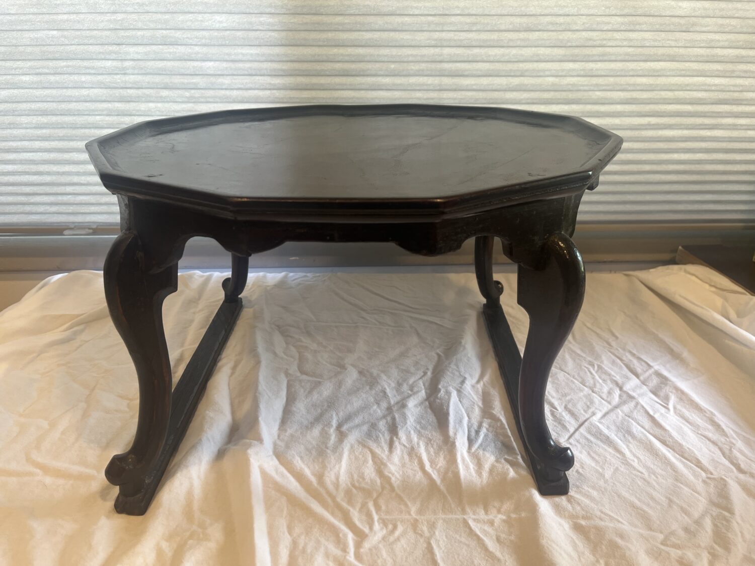 Korean Soban Table - Unroll the Scroll